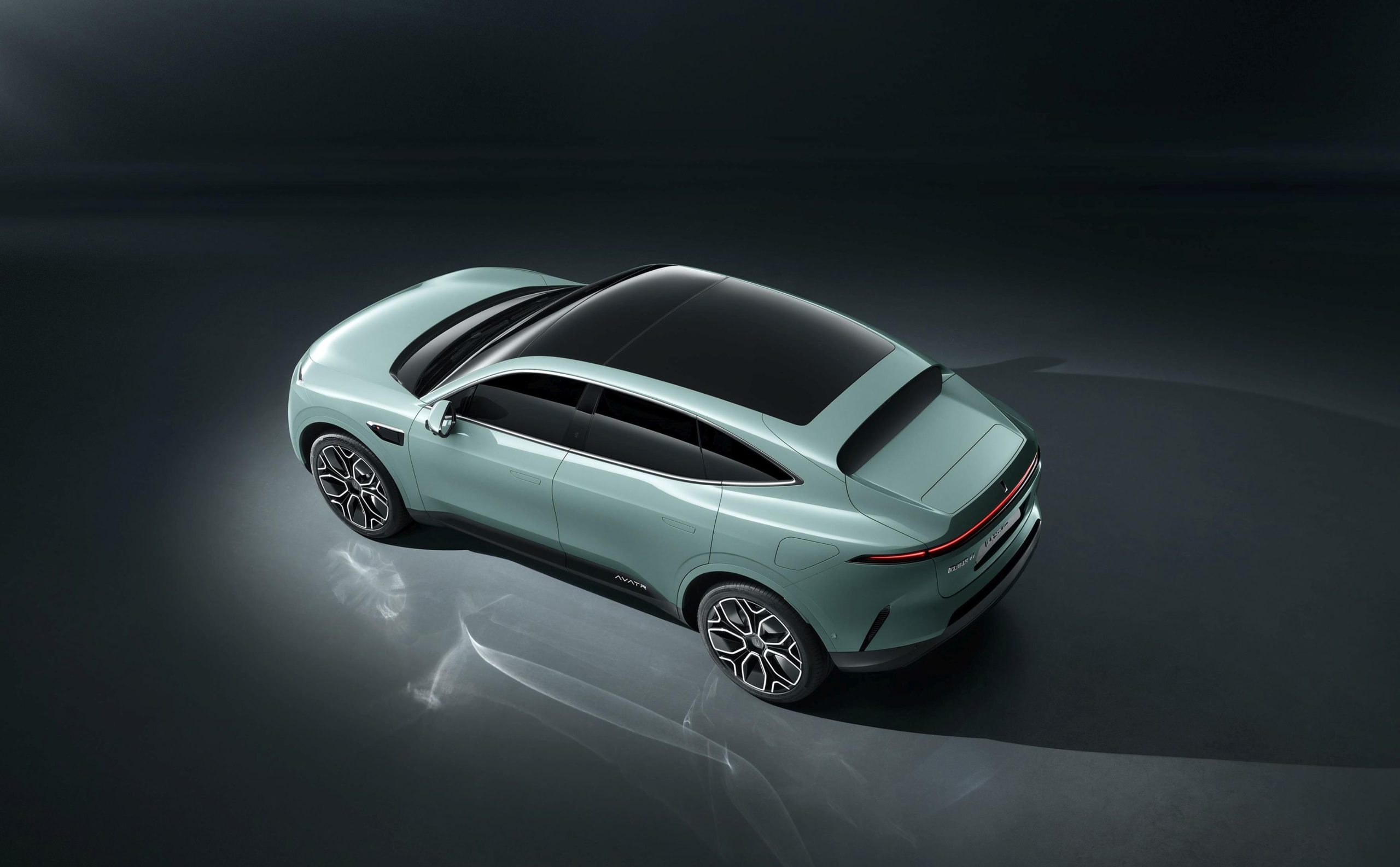 🔋Avatr 11 AWD Features, Price, and Comparisons - Licarco