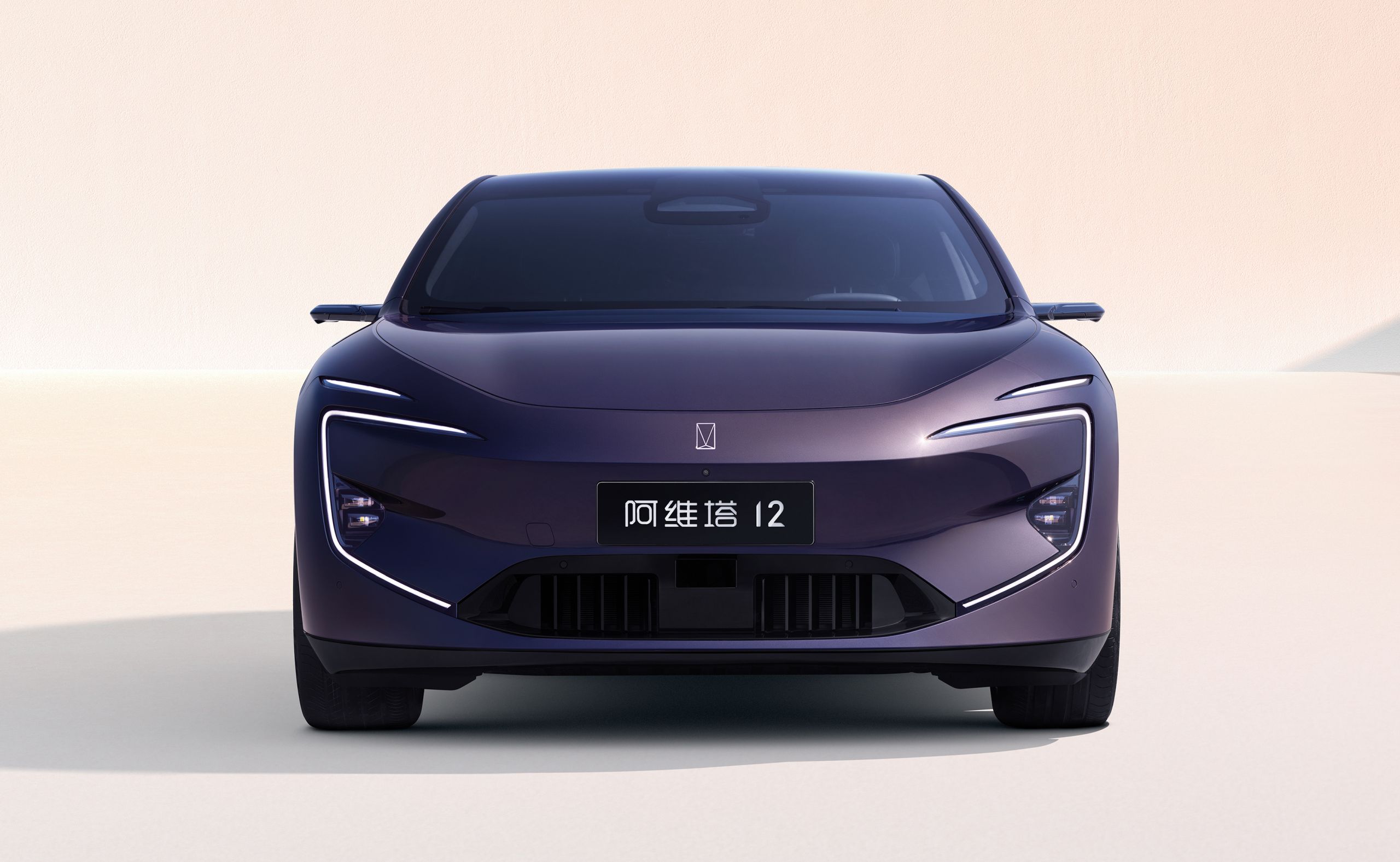 🔋Avatr 12 AWD Features, Price, and Comparisons - Licarco